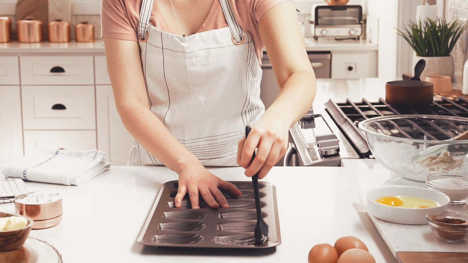 How To Use Rubber Baking Molds At Bobby Flores Blog