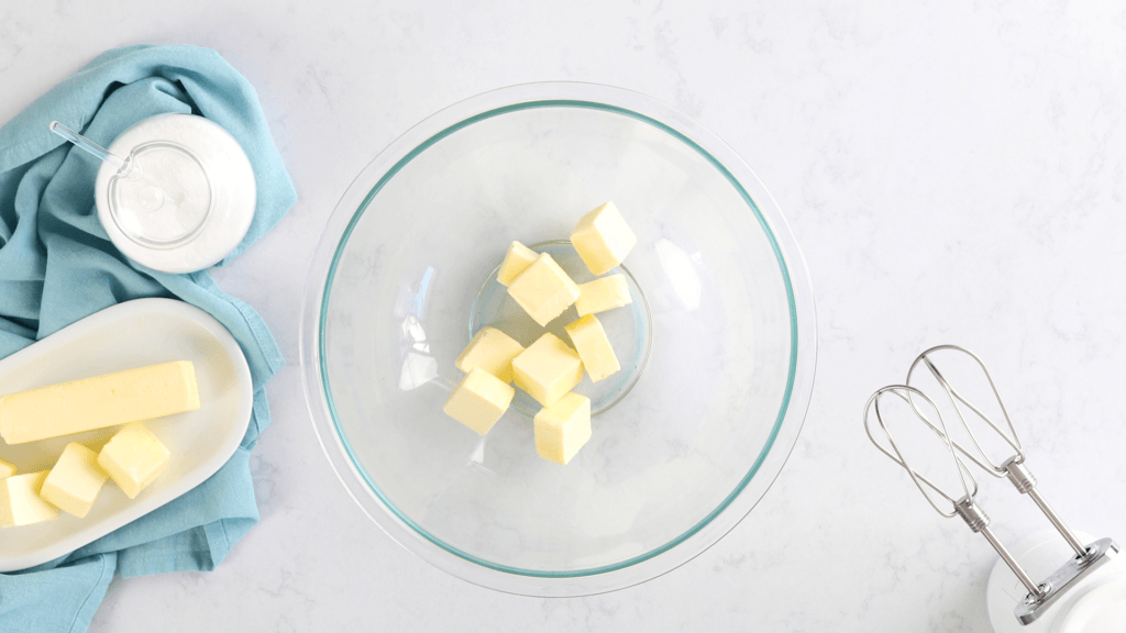 How to Cream Ingredients - Better Your Bake